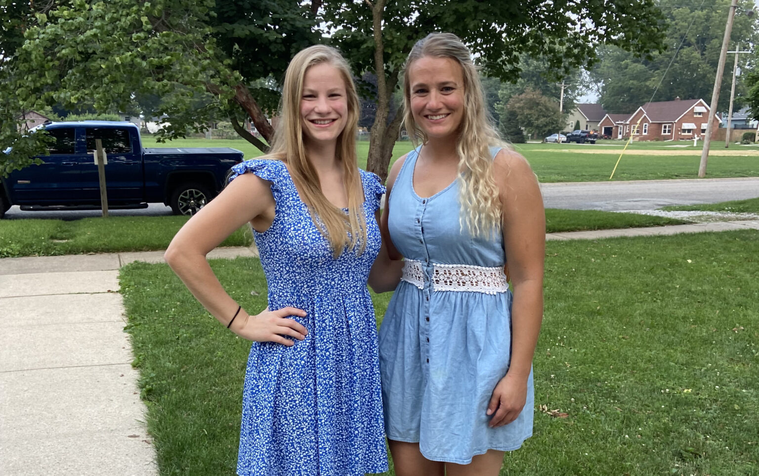 Cousins Serve Together as Volunteer Leads at Midwest Food Bank Morton